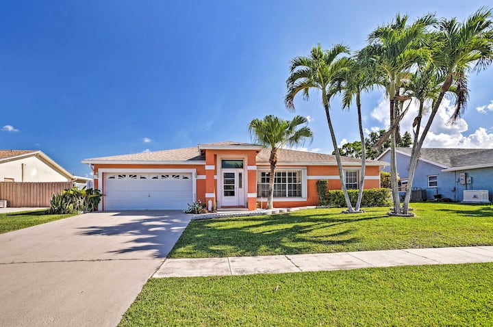Royal Palm Beach Retreat ~ 13 Mi To Beach! - Royal Palm Beach, FL