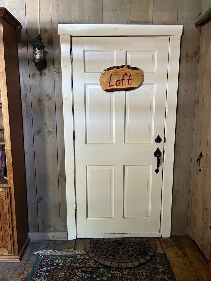 The Loft Apartment - Waterville, ME