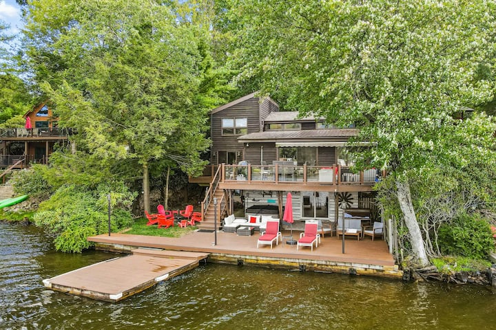 Charming 4br Lakefront | Hot Tub | Dock - Lake Harmony, PA