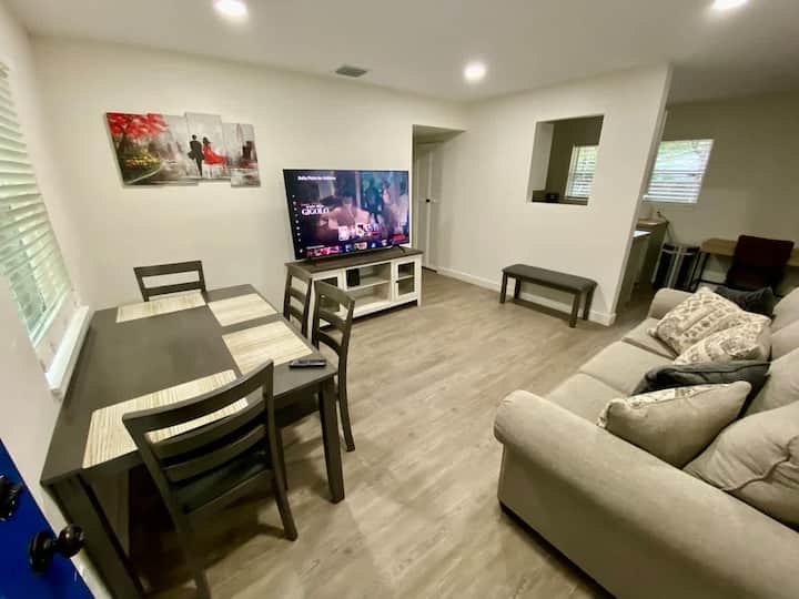 House Near Uf With Private Fenced In Backyard - Gainesville, FL