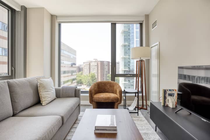 Blueground | N. Station, W/d & Gym, Nr Td Garden - Revere, MA