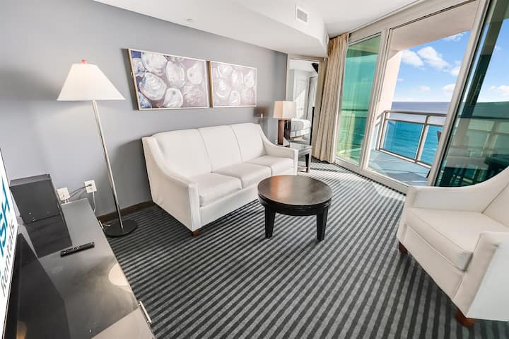 Direct Ocean And City Views, Corner Suite, Pools! - Myrtle Beach, SC