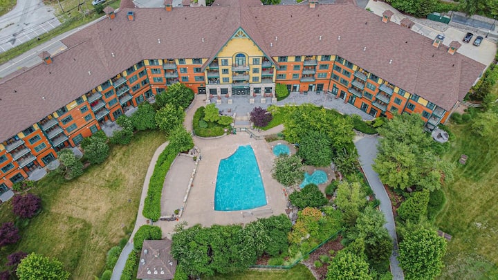 Water Park Next Door Pool Hot Tubs Sauna Gym #118 - Hamburg, NJ