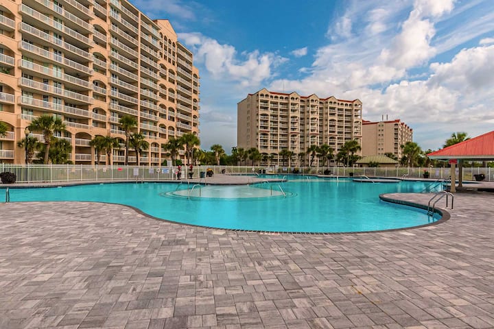 Luxury Barefoot Resort Retreat: Pool, Marina Views - North Myrtle Beach, SC