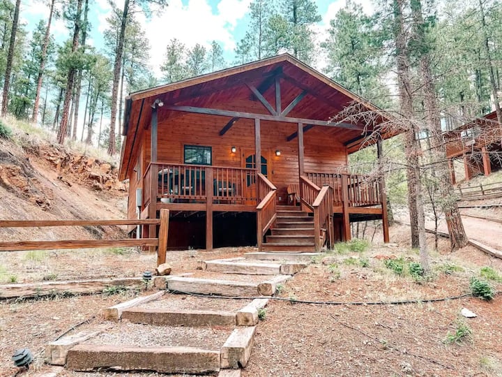 5-star Cabin W/ Jacuzzi & Mountain Views Ruidoso - Ruidoso, NM