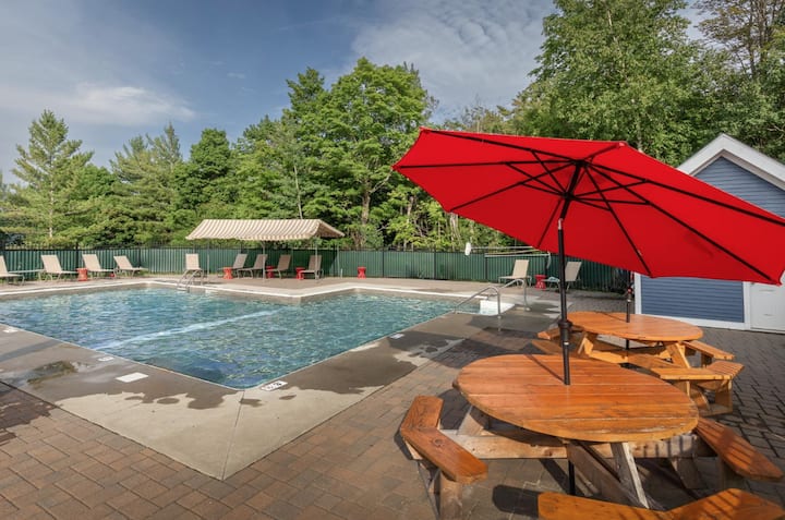 The Grizz- Ac, Pool, Sauna, Gym, Near Resort - Killington, VT