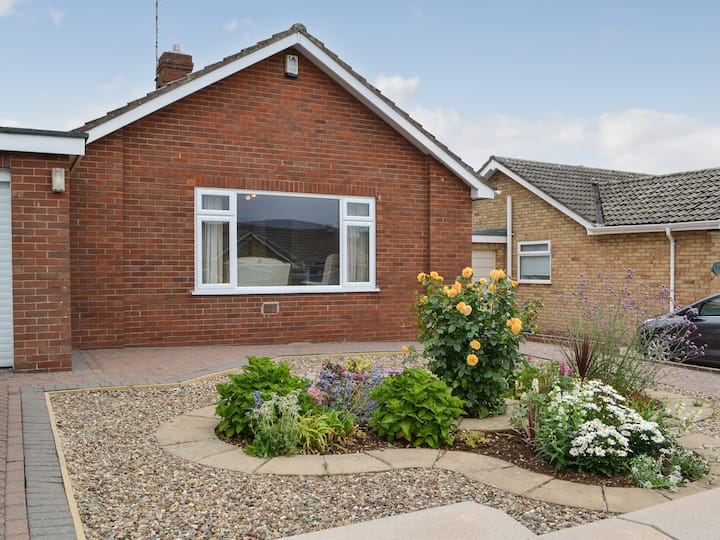 Hollins On The Coast - Bridlington