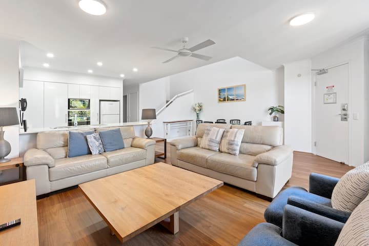 Diamond Beach Resort 4 Bedroom Penthouse #80 - Gold Coast