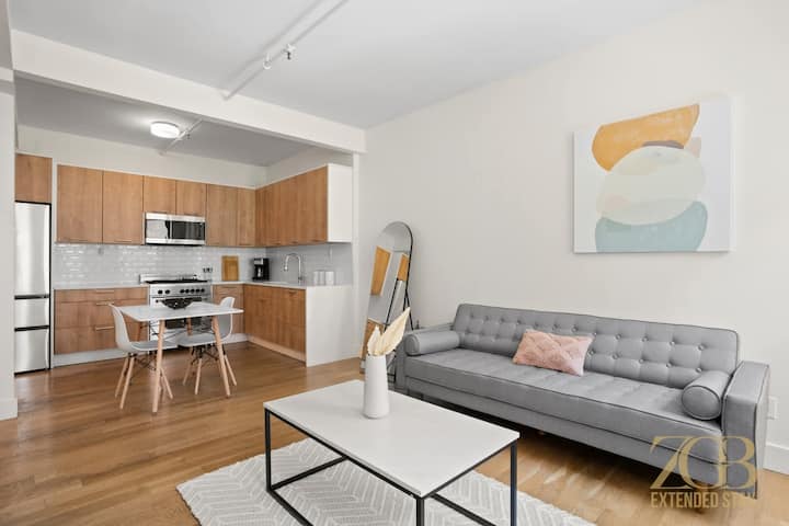Modern 2br 2ba Prime Midtown W/ Elevator & Laundry - State of New York