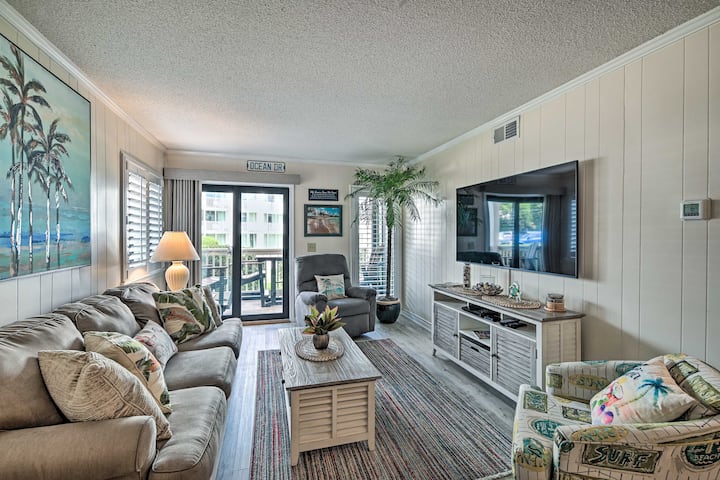 Myrtle Beach Condo W/ On-site Pool & Beach Access - Myrtle Beach, SC