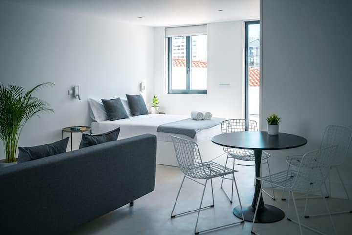 Portaria 106 -Apartamento Com Terraço No Centro - Aveiro