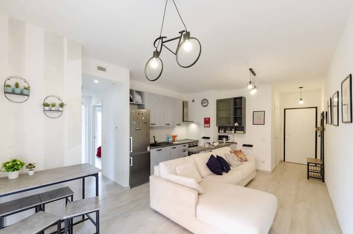 Flat With Terrace & Parking - Sestri Levante
