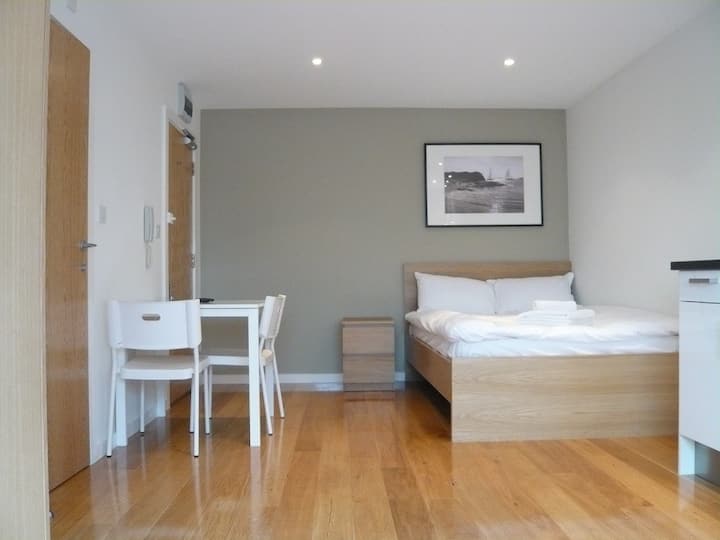 Lower Ground Studio In Notting Hill - Londres