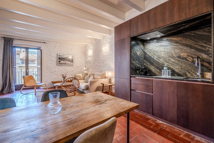 Flateli. Santa Clara 2.1 - Girona