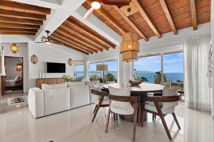 Beachfront Penthouse In Golden Zone W Views & Pool - Bucerías