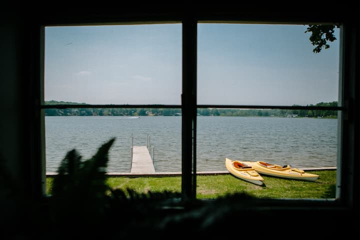 Cottage #5 - Diamond Lake, White Cloud
