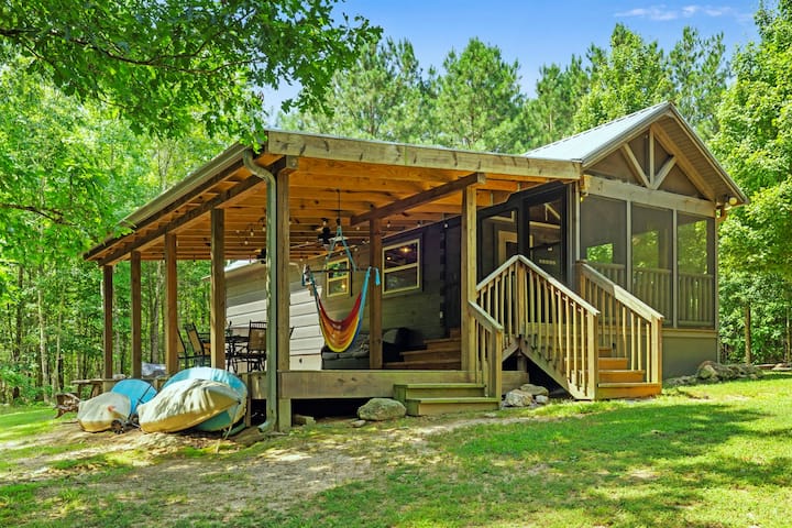Tiny Home On 26 Private Lake Front Acres - Richard B. Russell Lake