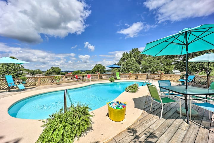 Pool & Outdoor Kitchen: Grand Lake Getaway! - Grand Lake Casino