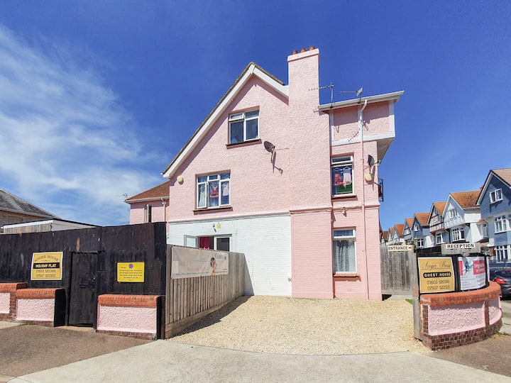 Singer House Apartment - Paignton