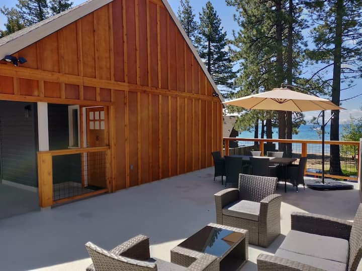 #8/lakefront View, Beach Access, Hot Tub+dogs Ok - North Lake Tahoe, CA