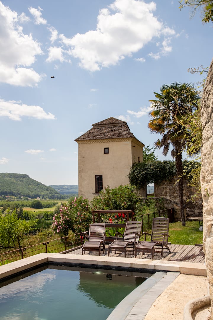 Maison à Beynac Dans Grande Propriété Avec Piscine - La Roque-Gageac