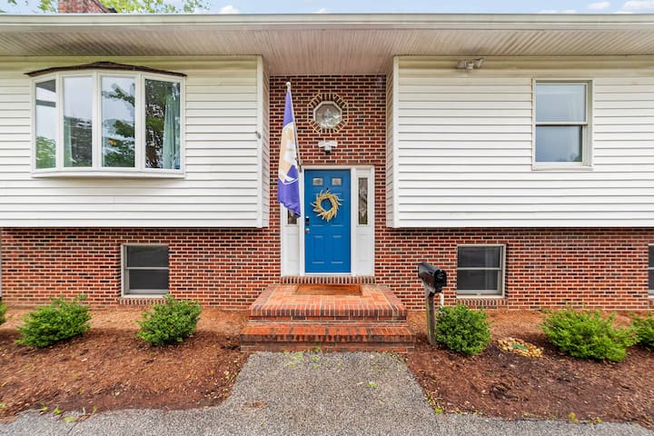 Sing Second Stays - Go Navy! - Annapolis, MD