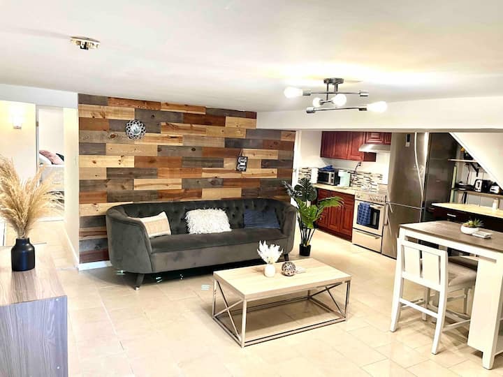 Cozy Basement Apartment In Private House - The Bronx, NY