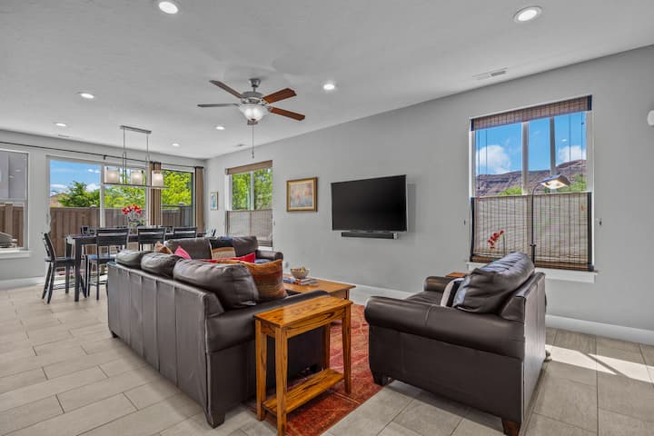 Pool | Spa | Bikes | Garage | Dt Location | 420 - Dead Horse Point State Park, Moab