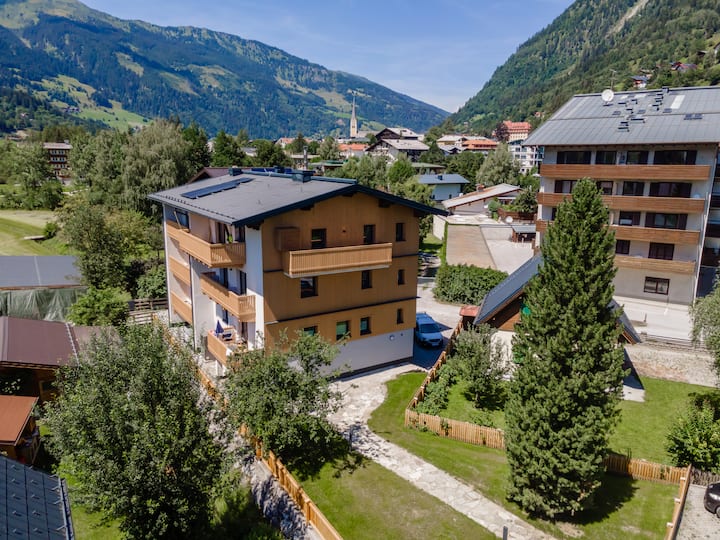 Petit, Charmant, Situé Au Centre Et Pourtant Tra - Bad Hofgastein