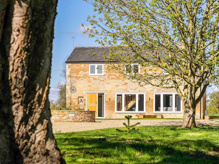 The Warren - Uk34820 - Bourne