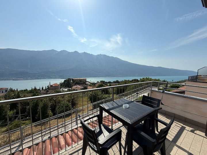 La Quiete 63 Terrace Holiday Apartment - Malcesine