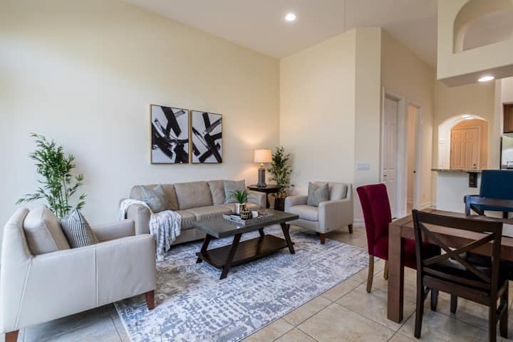 Luxury Townhouse Minutes From Beach And Downtown - Indialantic, FL