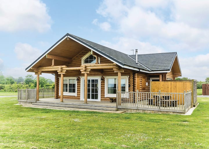 Dovetail Lodge Pet - Hornsea