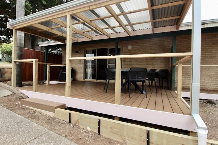 Riverscape Cottage No.11 - Augusta