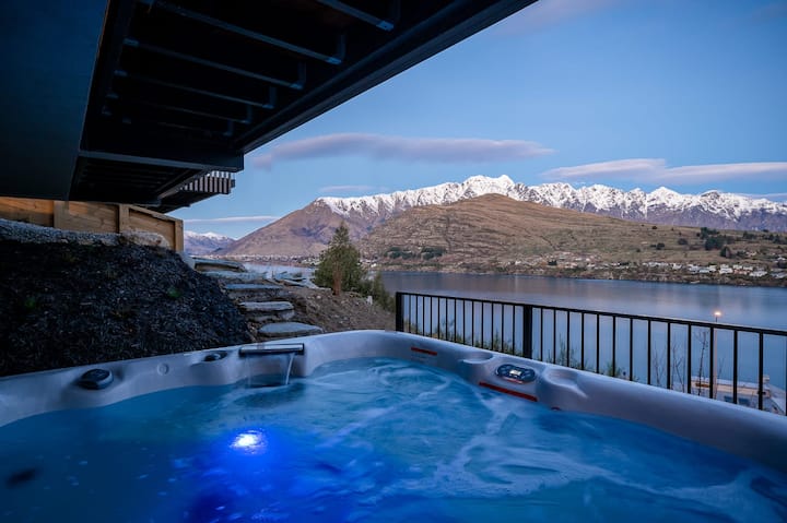 Toroa Chalet| Hot Tub, Gas Fire, Bbq, Free Parking - Queenstown, New Zealand