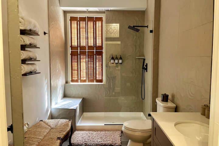 Old Town Alexandria, Va: Modern 2-bedroom In Hist - National Harbor, MD