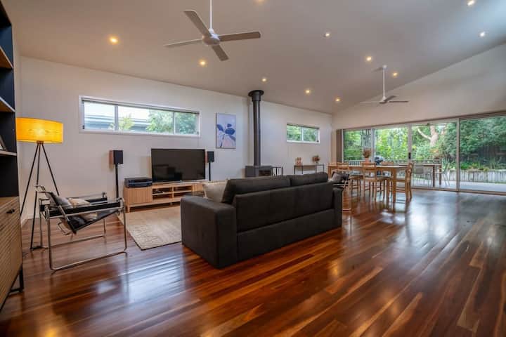 Frankie S Place - Jervis Bay