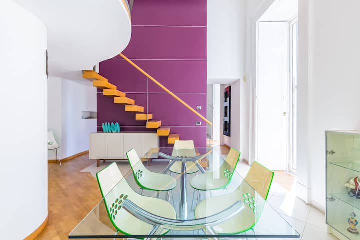 Design Duplex At National Museum - Naples