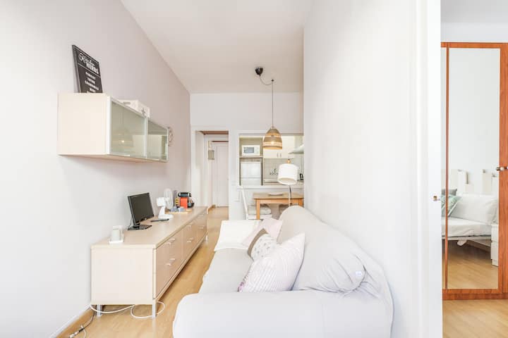 Stylish Apartment In Gracia - Barcelona