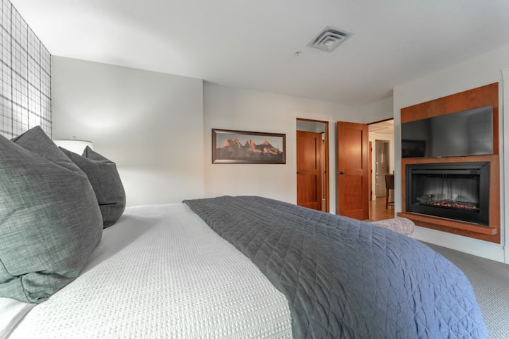 Charming Retreat | Resort Setting - Canmore
