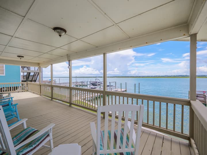 Seahorse Sound | Soundfront + Dock, Gorgeous Views - Topsail Beach, NC