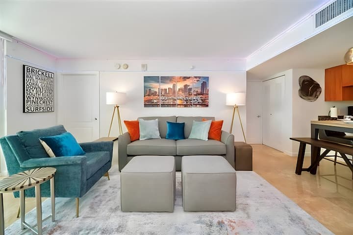 Holiday Condo Retreat | Hot Tub, Pool, A+ Location - Miami, FL