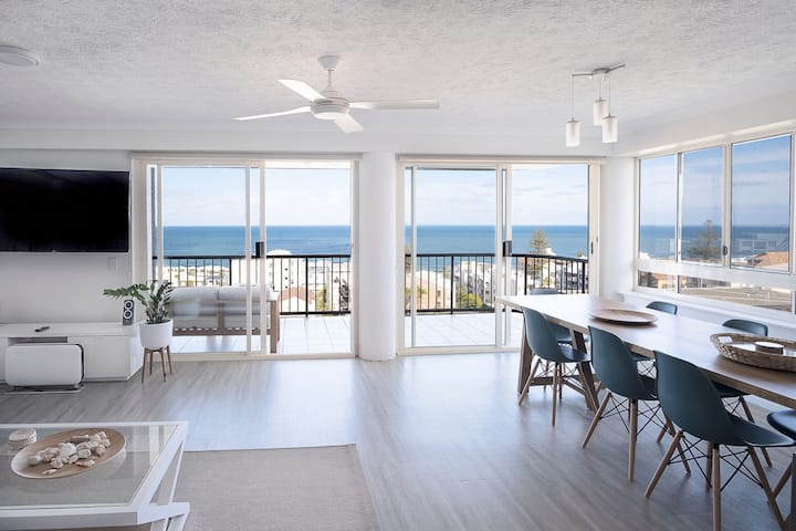 Kings Beach Coast & Glasshouse Views - A - Caloundra