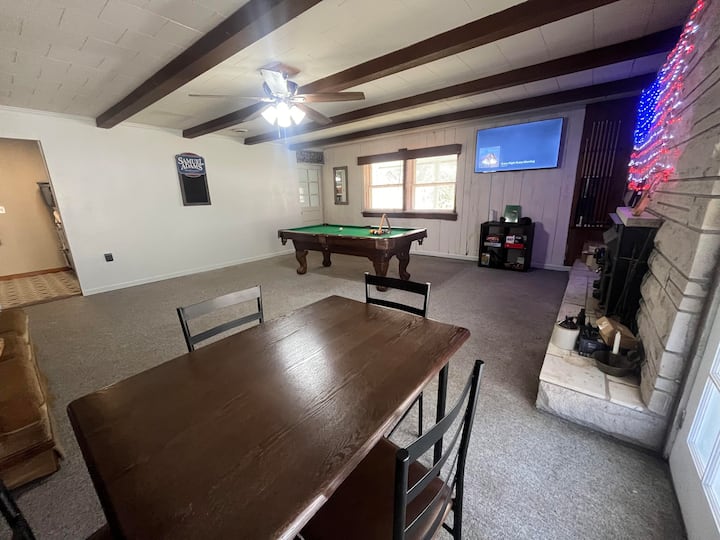 Horsepen Creek Retreat - Close To Town And Trails - Gilbert, WV