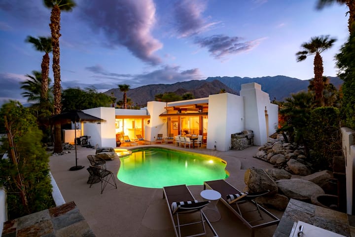 Sunsplash Retreat - Pool With Mountain Views - Palm Springs, CA