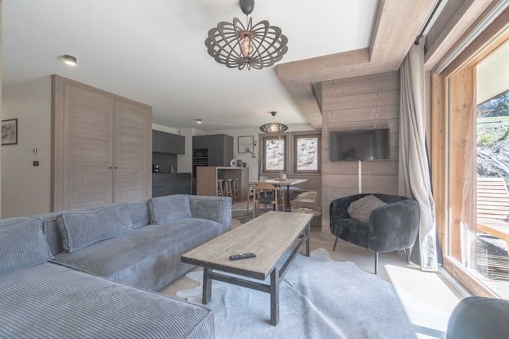 Logement 3 Chambres Avec Jardin, Gym Et Spa Commun - Megève