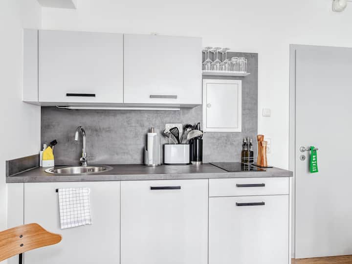 Limehome Hannover Bleichenstr | 1br Suite Basement - Hanovre