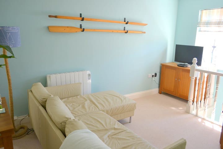 Modern Apartment In The Seaside Town Of Teignmouth - Teignmouth