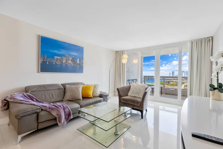 Scenic 1br With Pool, Hot Tub - Miami