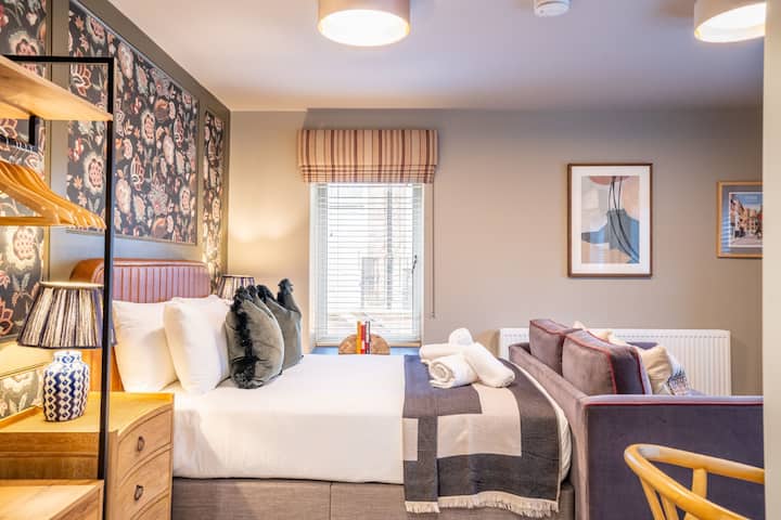 The Falcon - Apartment 7 - York